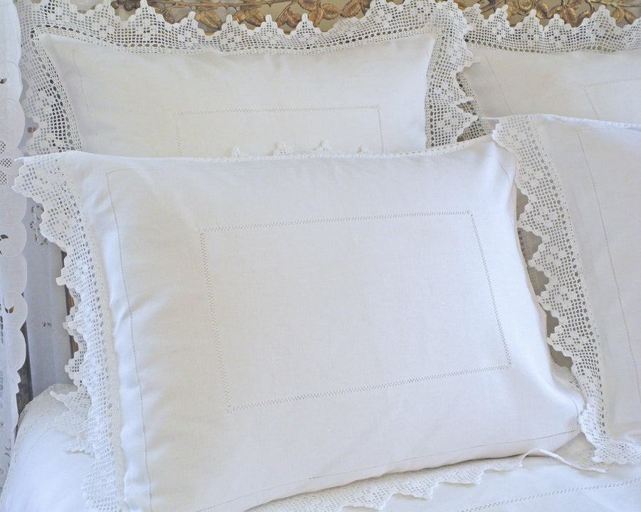 Indulge in Timeless Luxury with Hand-Embroidered Bed and Table Linens ...